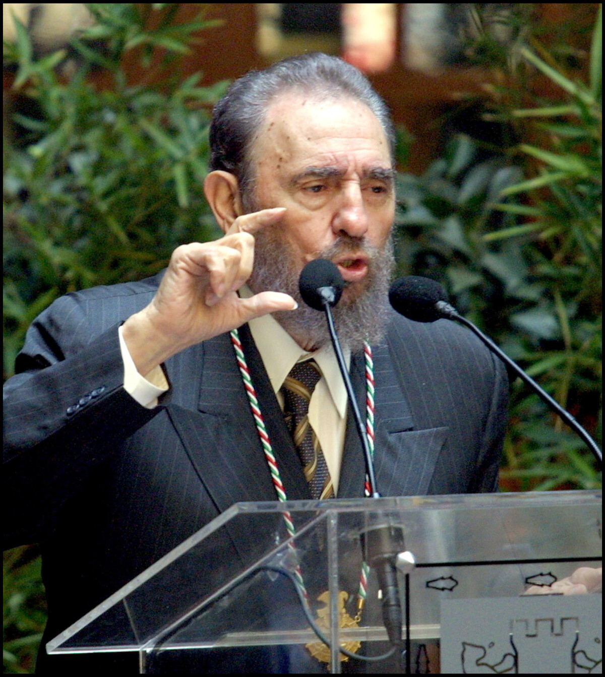 Photo : Portrait de Fidel Castro (non daté) - Purepeople