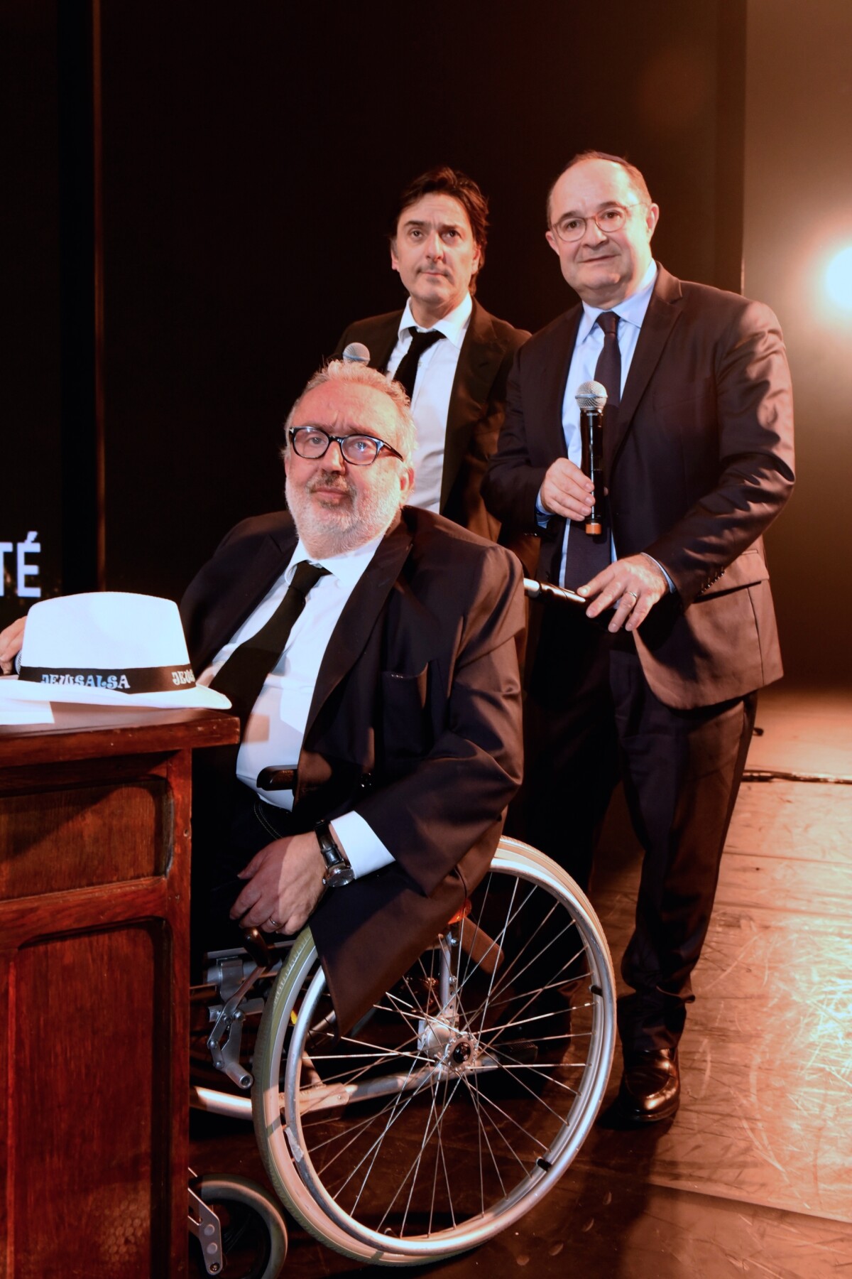 Photo : Exclusif - Les deux Parrains 2016 de la Tsédaka, Yvan Attal ...