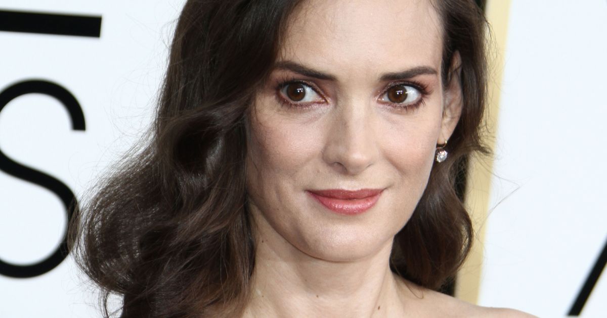 Winona Ryder - 74ème cérémonie annuelle des Golden Globe Awards à ...