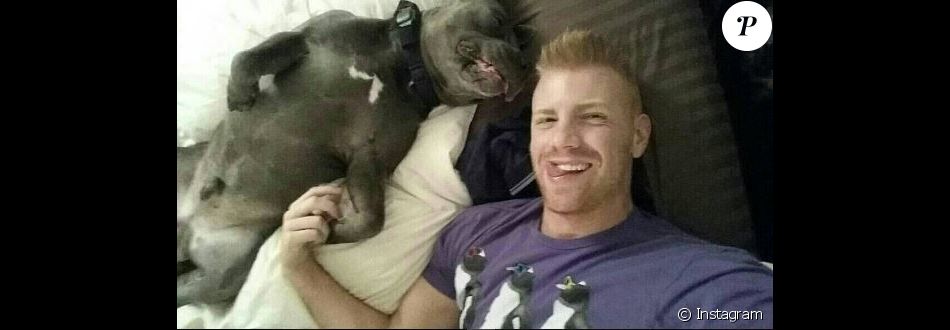 Daniel Newman en mode selfie sur Instagram. Le 30 mars 2017. - Purepeople