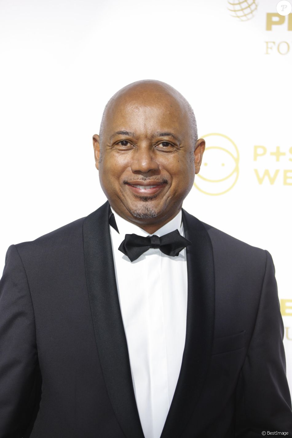 Raoul Peck - Photocall de la soirée de la fondation Positive Planet au ...