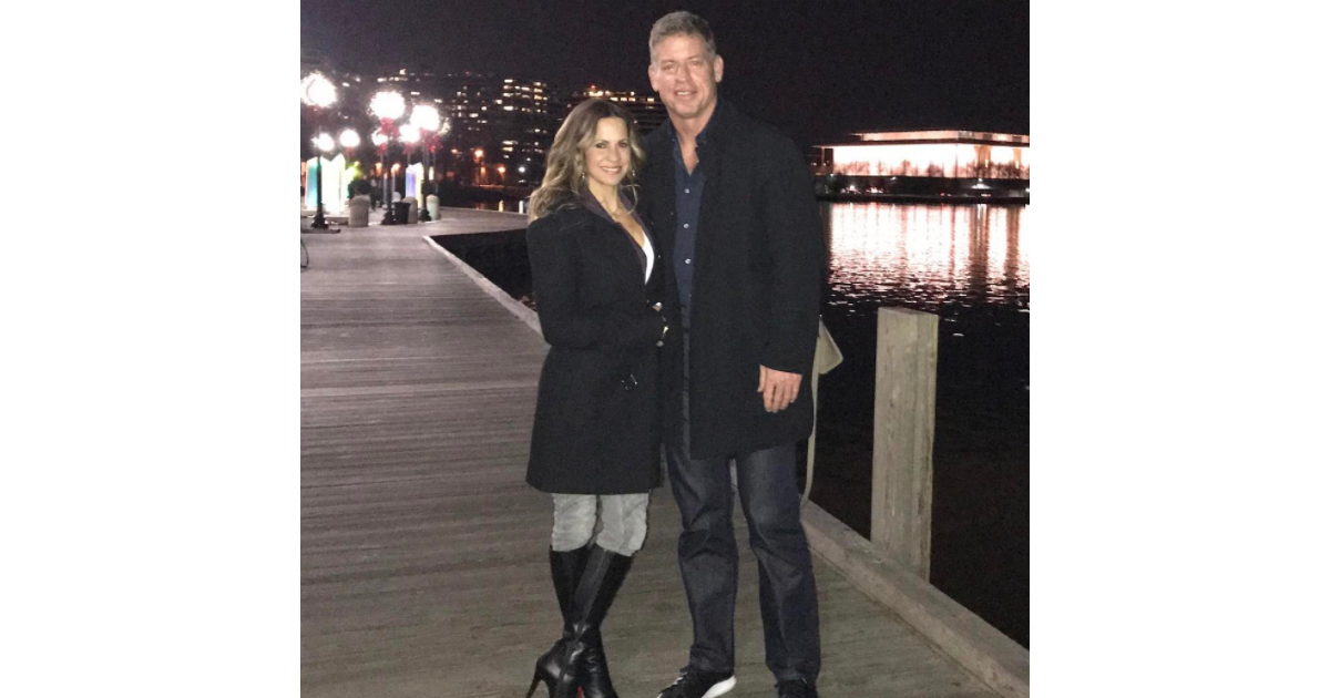 Troy Aikman et sa compagne Capa Mooty en février 2017, photo Instagram ...