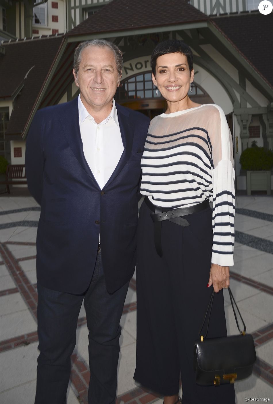 Cristina Cordula et son compagnon Frédéric Cassin à l'inauguration de l ...