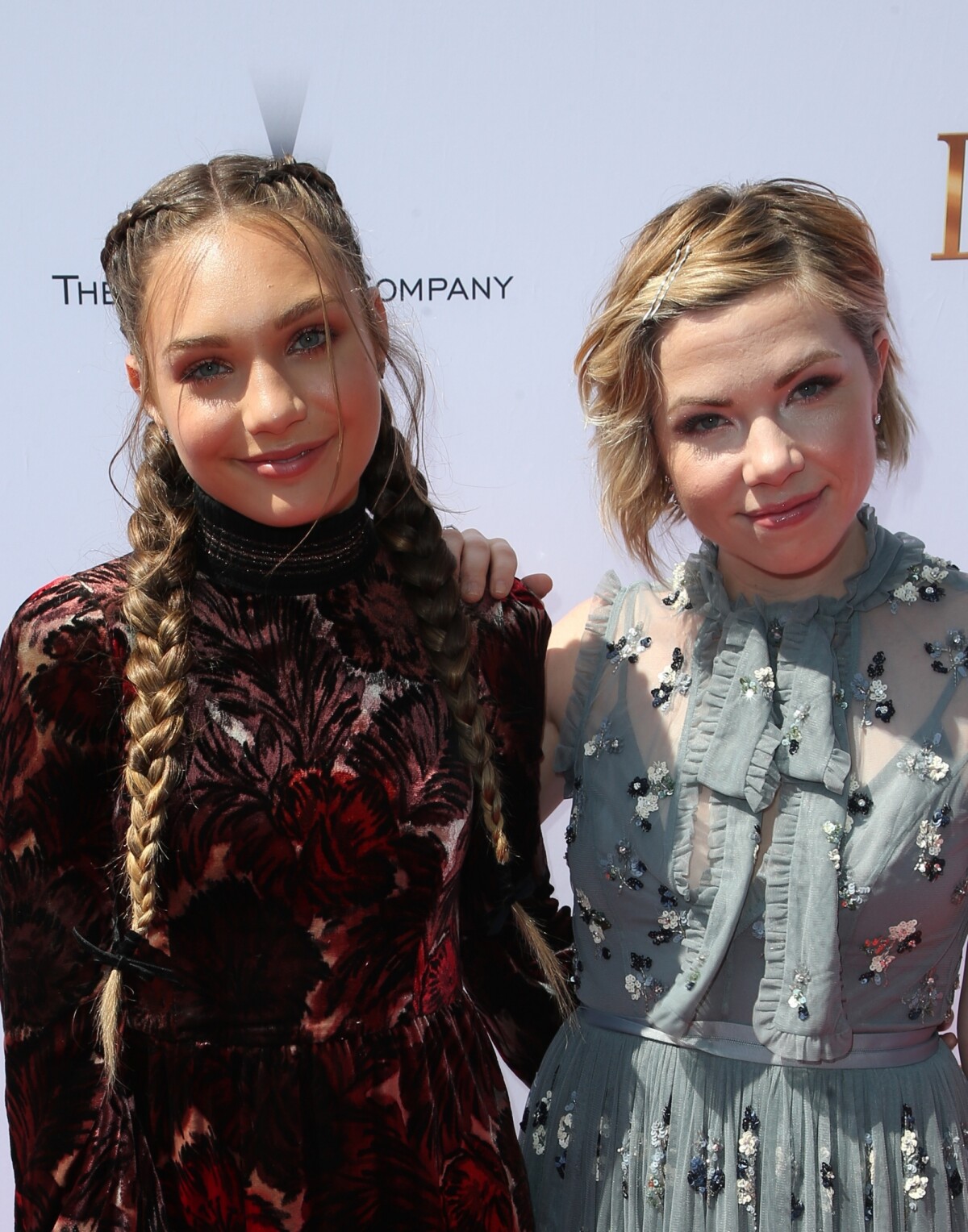 Photo : Maddie Ziegler, Carly Rae Jepsen à la première de "Leap !" au ...