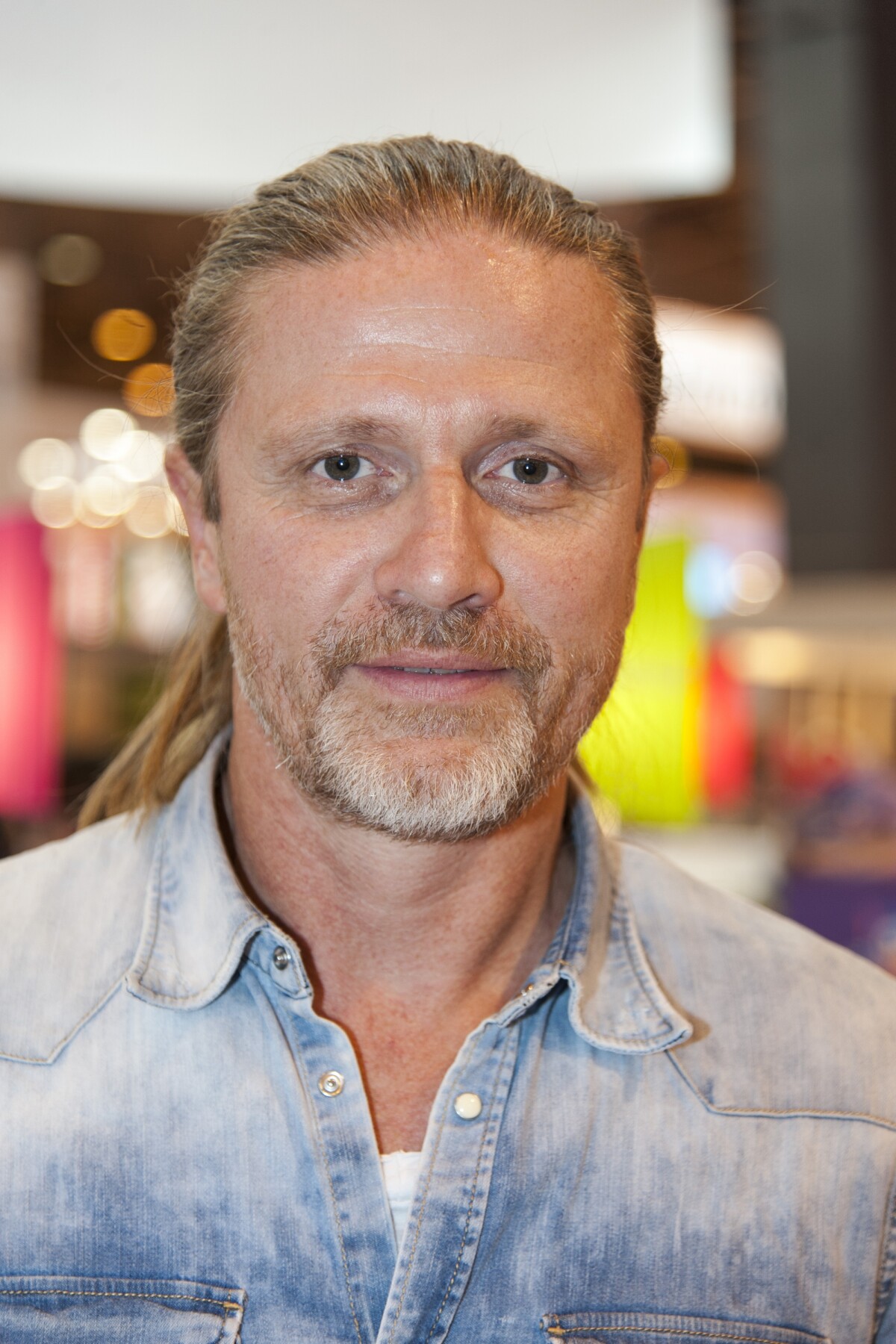 Photo : Emmanuel Petit - 33 ème Salon du Livre au Parc des expositions ...