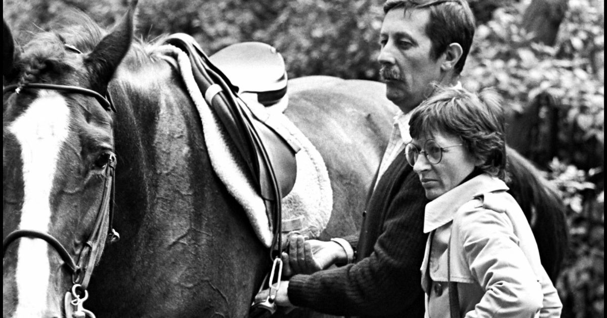 Jean Rochefort et sa femme Alexandra Moscwa en 1977 - Purepeople