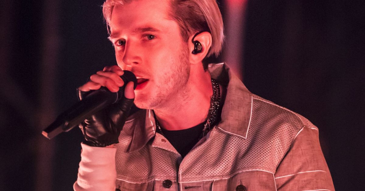 Plan B lors d'un concert pour la BBC Radio en mai 2017 - Purepeople
