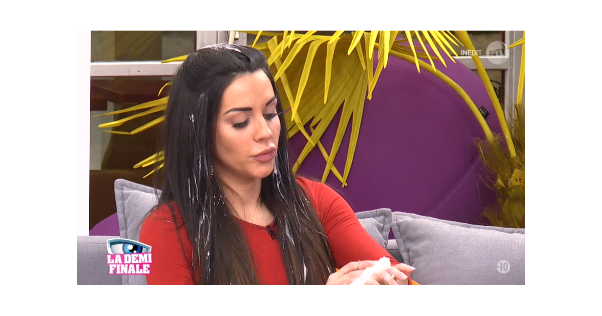 Laura - prime de Secret Story 11 du mercredi 30 novembre 2017, NT1 ...