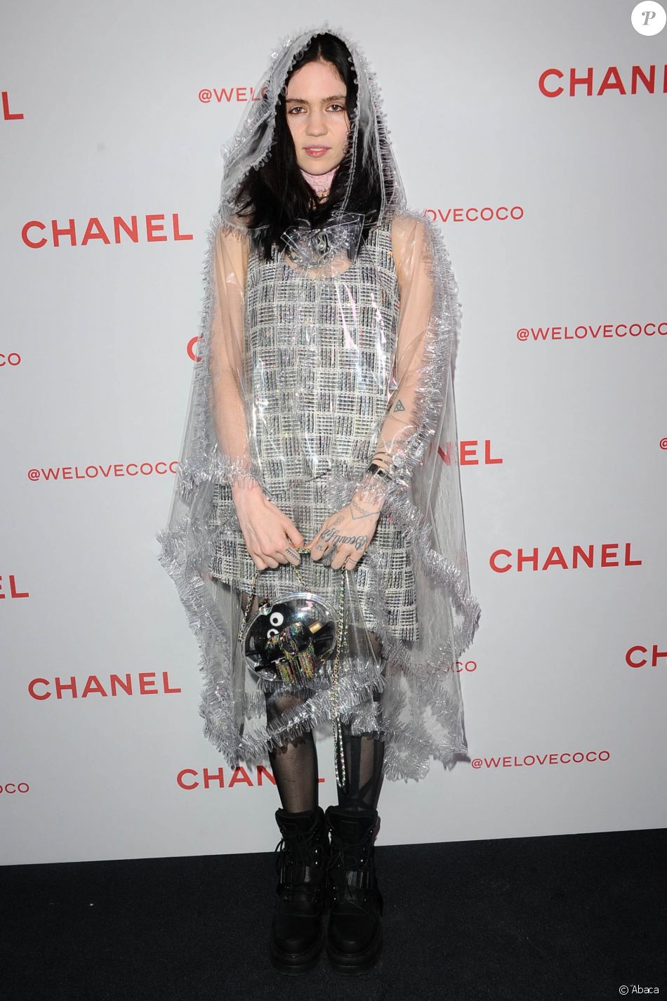 Grimes assiste à la soirée Chanel Beauty House à Los Angeles, le 28 ...