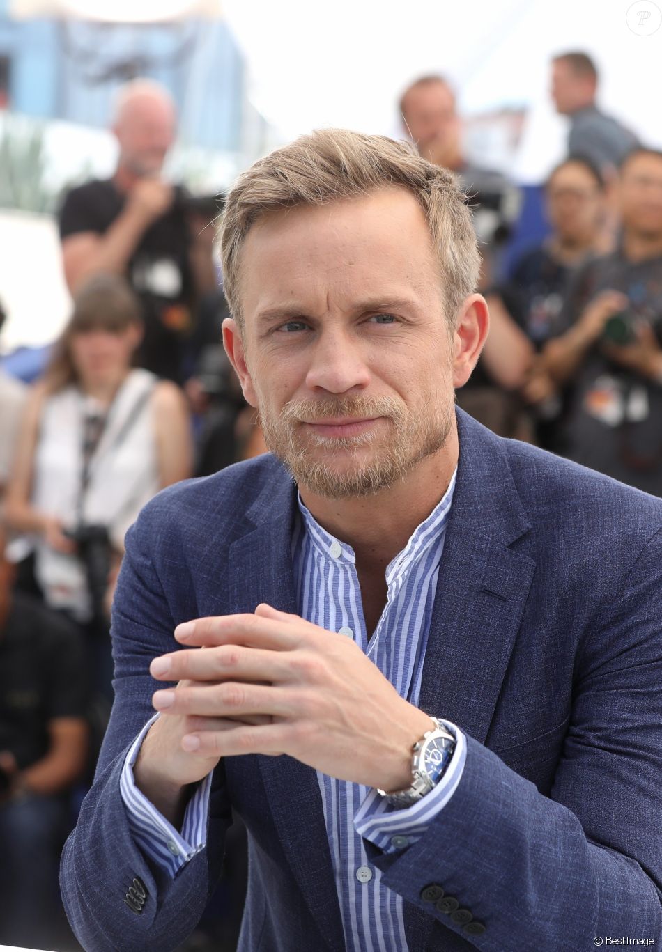 Jérémie Renier, au photocall de L'Amant Double lors du 70e Festival ...