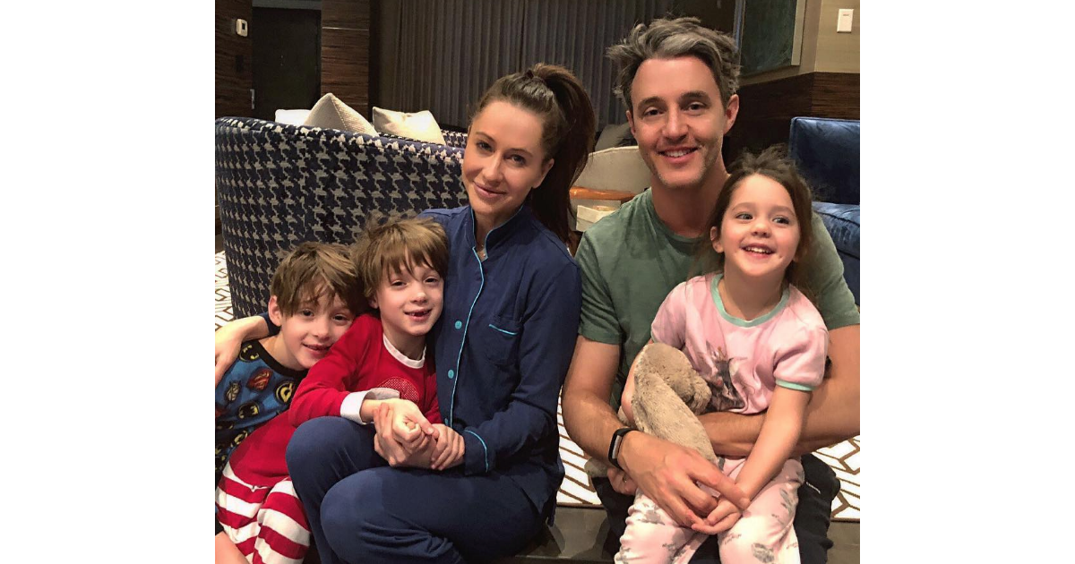 Jessica Mulroney, son mari Benedict et leurs enfants Ivy et les jumeaux ...