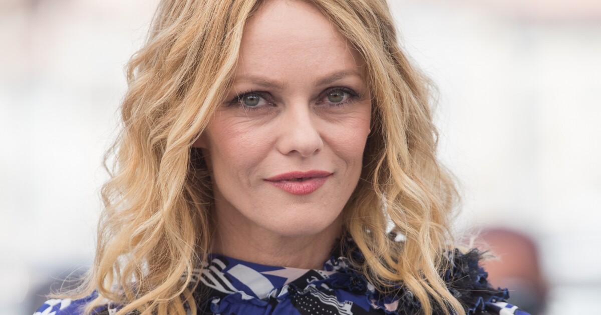 Vanessa Paradis : Sulfureuse à Cannes, son film "insupportable" divise ...