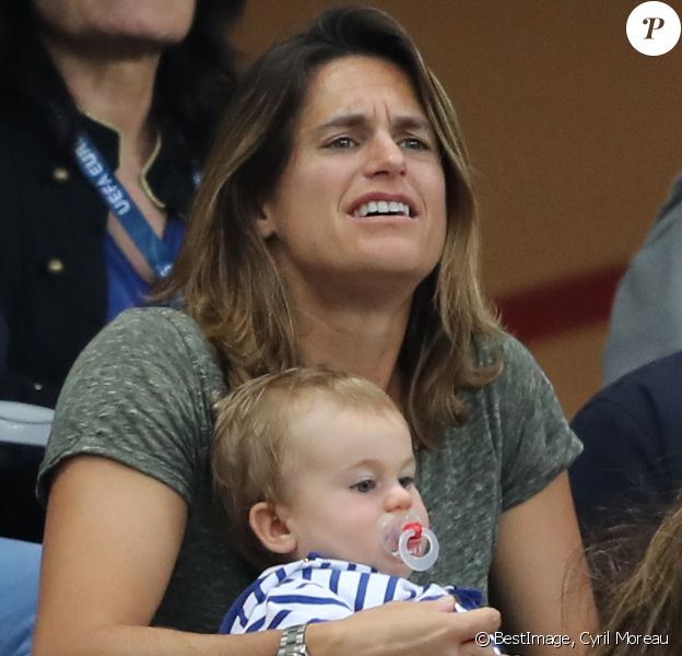 Amélie Mauresmo victorieuse à Roland-Garros, encouragée par ses enfants ...