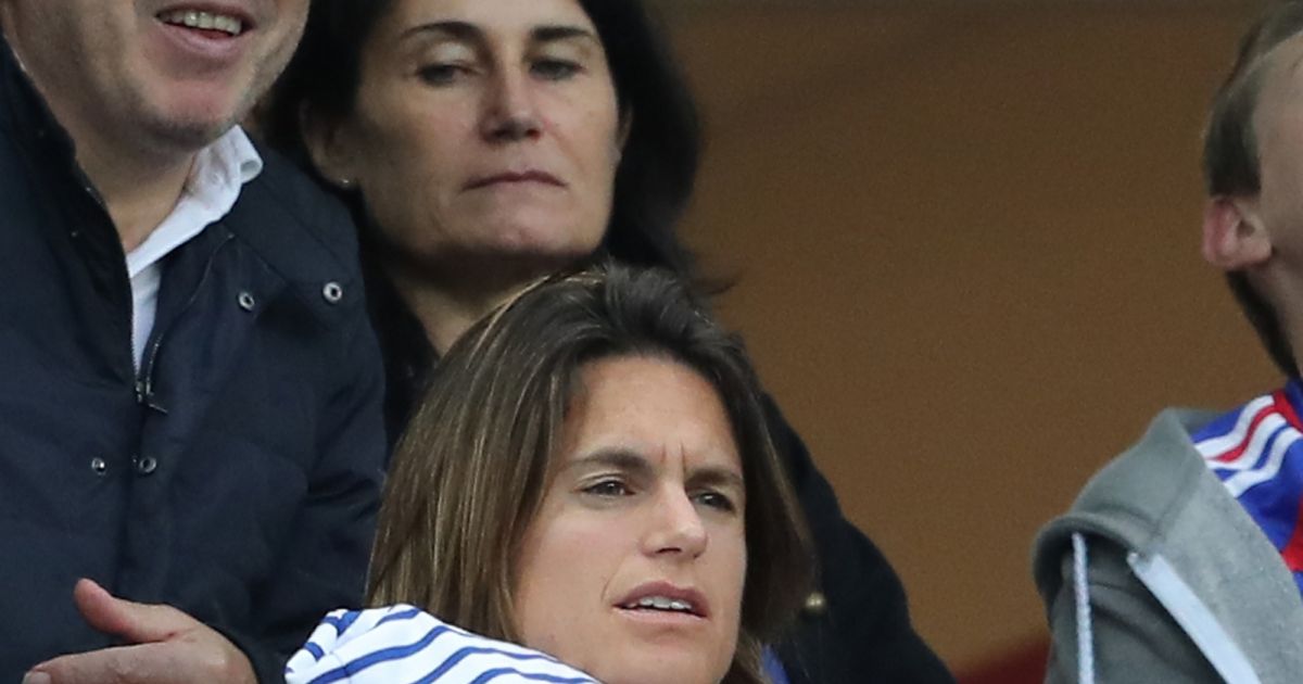 Amélie Mauresmo et son fils Aaron Mauresmo lors du match du quart de ...