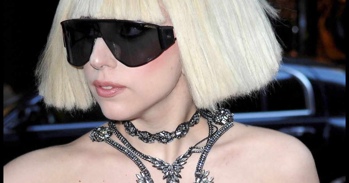 Lady Gaga aux studios MTV à New York, le 3 novembre 2011. - Purepeople