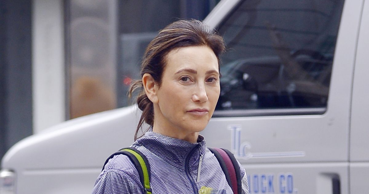 Exclusif - Nancy Shevell porte bien ses 58 ans en tenue décontractée ...