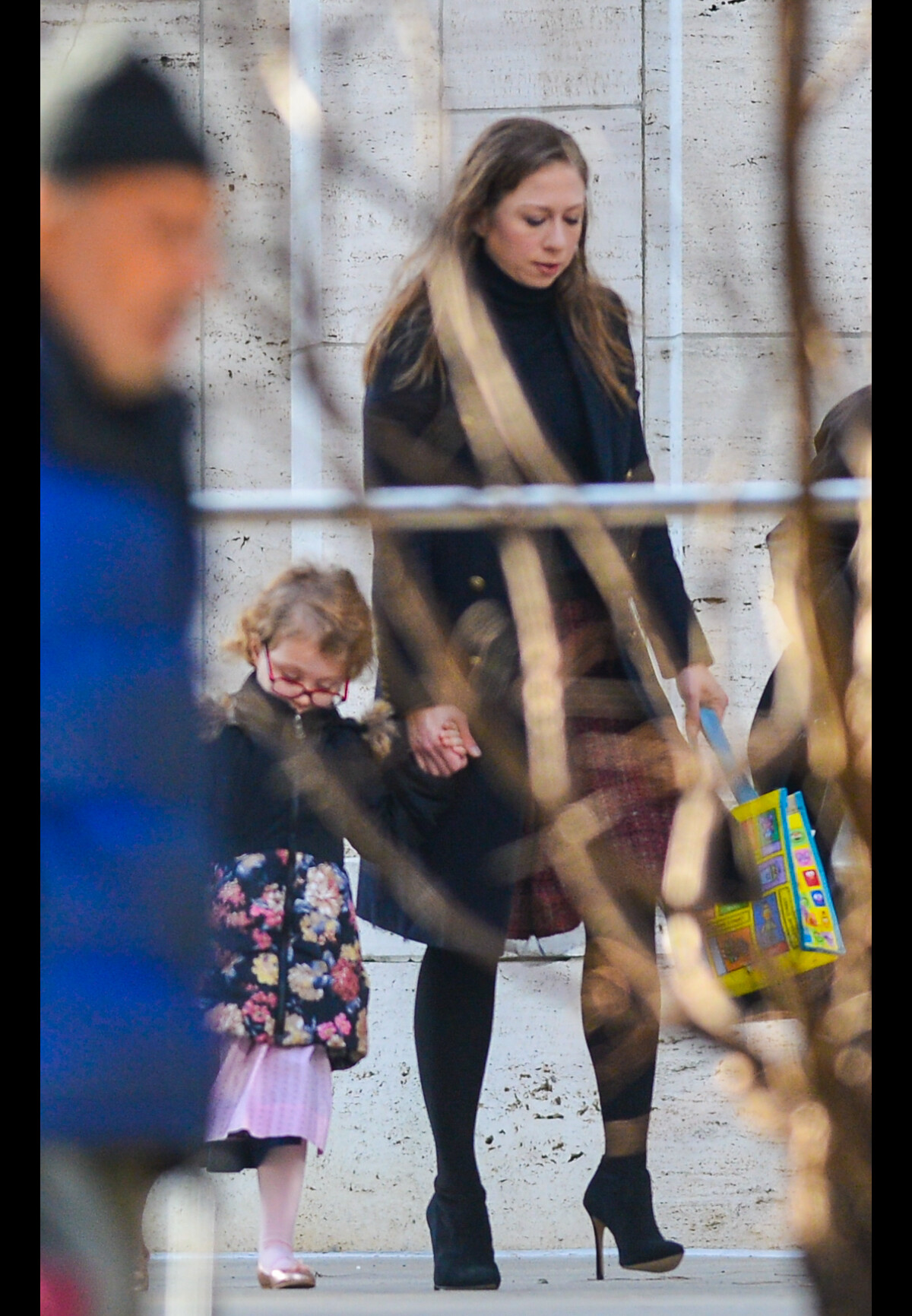 Photo : Exclusif - Hilary et Chelsea Clinton se baladent à New York le ...