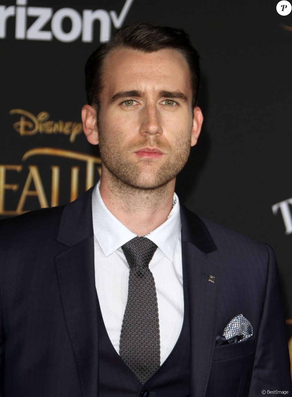 Matthew Lewis à la première de 'Beauty and the Beast' (La Belle et la ...