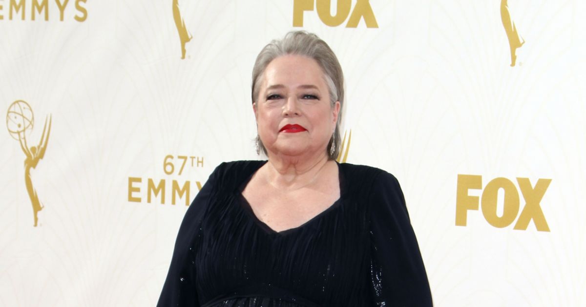 Kathy Bates à la 67ème cérémonie annuelle des Emmy Awards au Microsoft ...