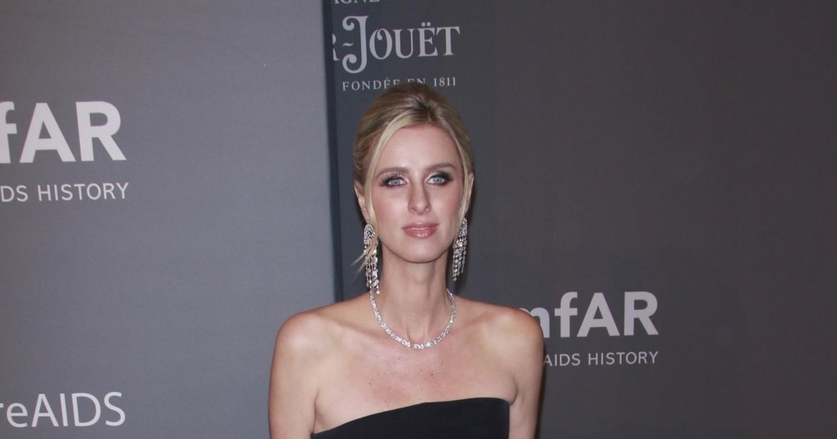 Nicky Rothschild au photocall de la 21ème édition du amfAR Gala au ...