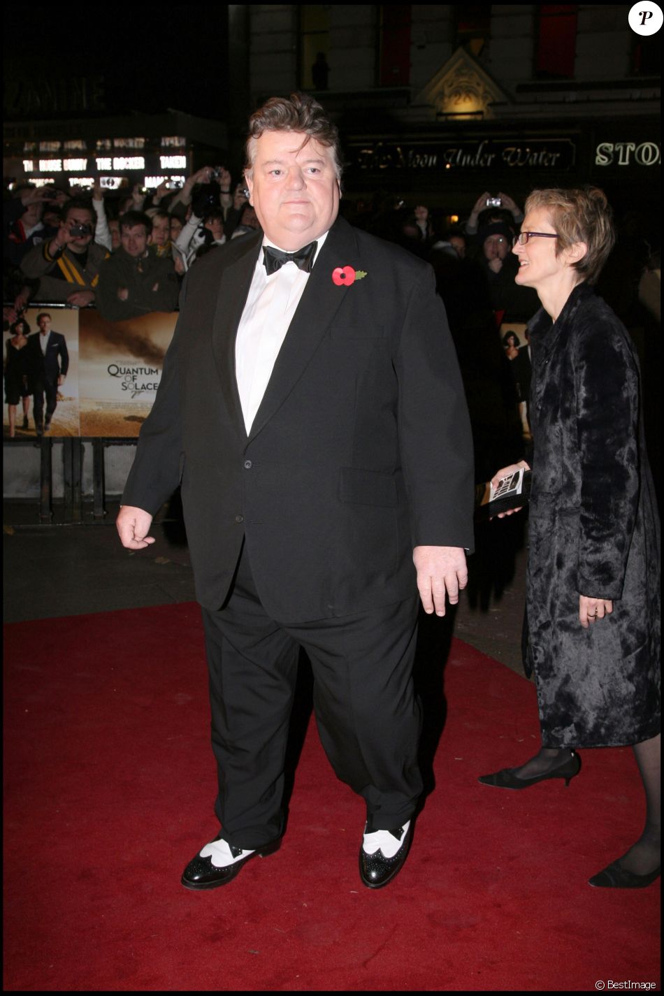 Robbie Coltrane à l'avant-première de James Bond, Quantum of Solace, à ...