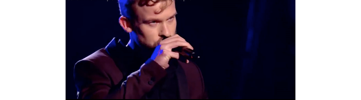 Photo : Théophile Renier face à Marouen dans "The Voice 8" sur TF1, le ...