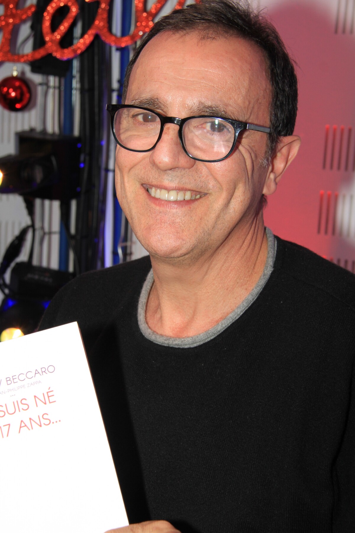 Photo : Exclusif - Thierry Beccaro fait la promotion de son livre "Je ...
