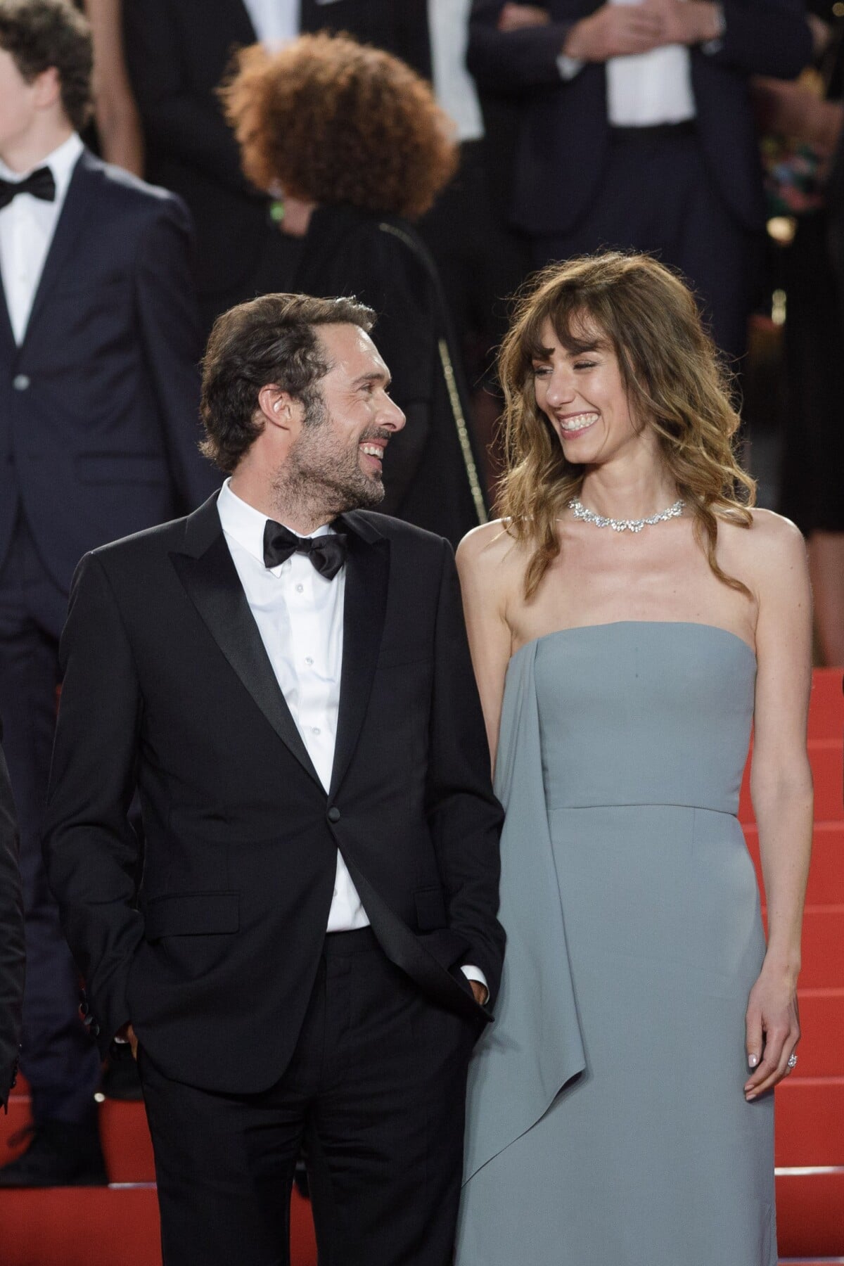 Photo : Nicolas Bedos, Doria Tillier - Descente des marches du film "La ...