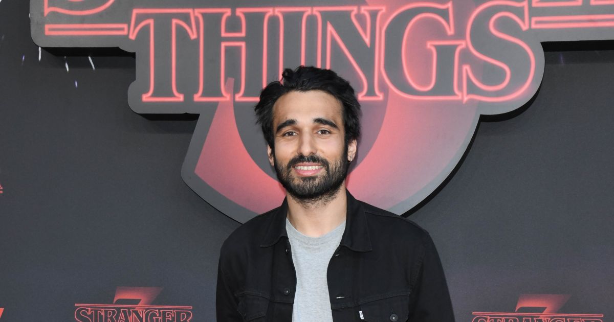 Syrus Shahidi à la première de la série Netflix Stranger Things ...