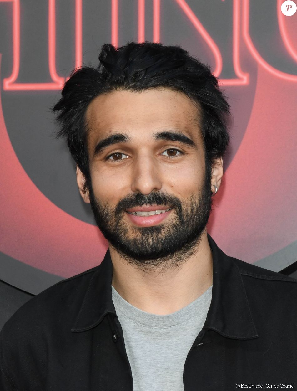 Syrus Shahidi à la première de la série Netflix Stranger Things ...