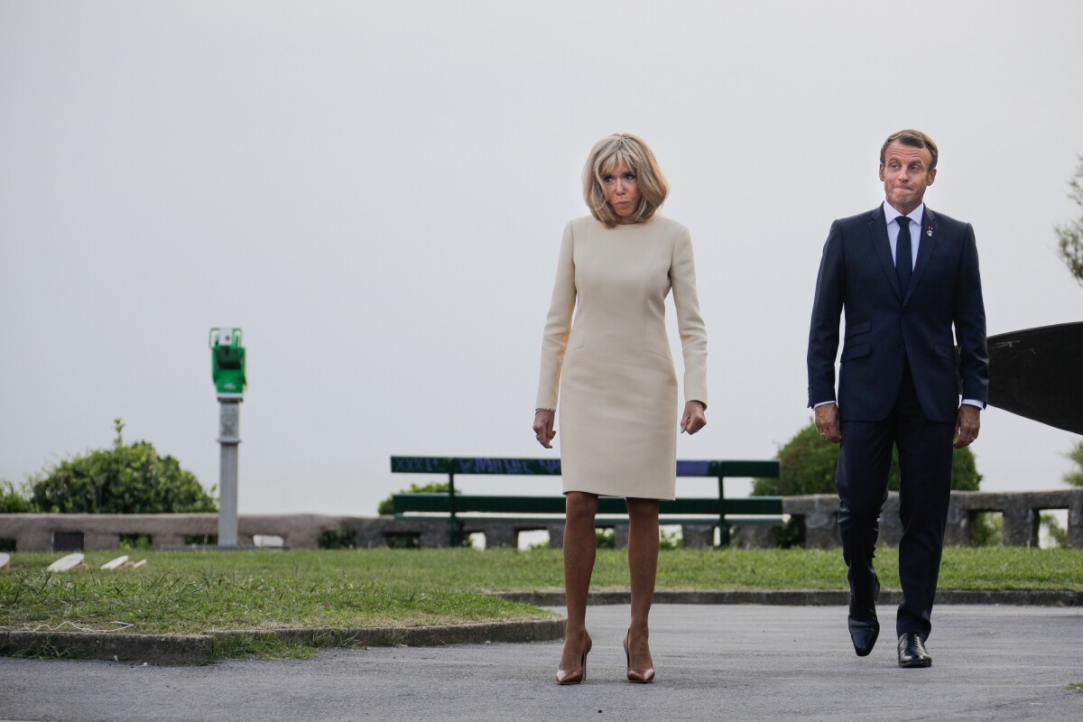 Photo : Le président français Emmanuel Macron et sa femme la Première ...