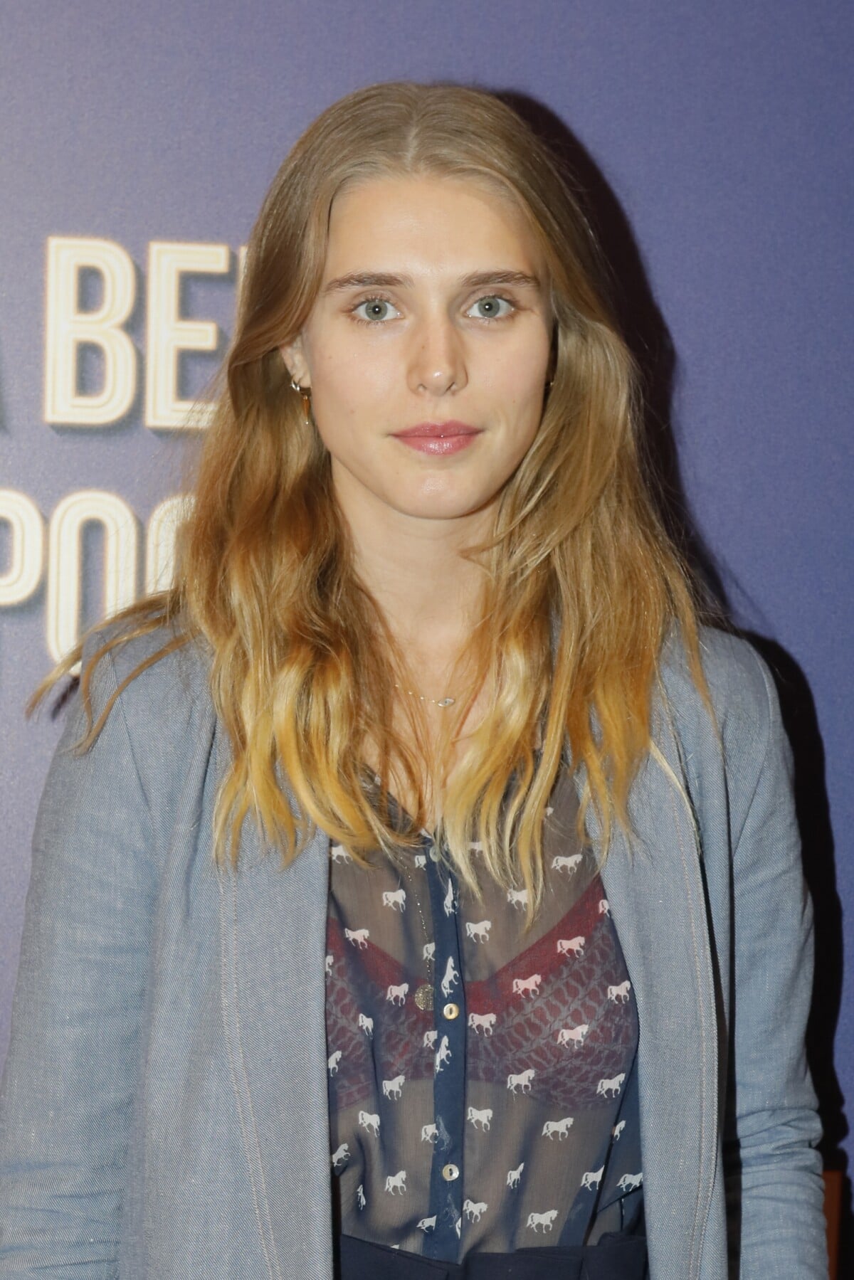 Photo : Gaïa Weiss - Avant-première du film "La belle époque" au ...