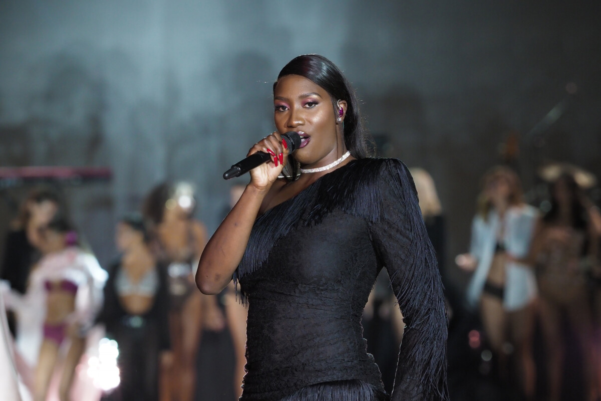 Photo : Aya Nakamura participe au défilé Etam Live Show 2019 au Stade ...
