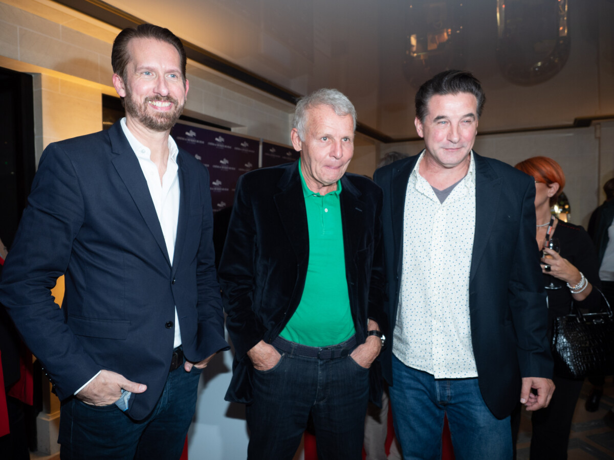 Photo : Sam Bobino, Patrick Poivre D'Arvor (PPDA), William Baldwin ...