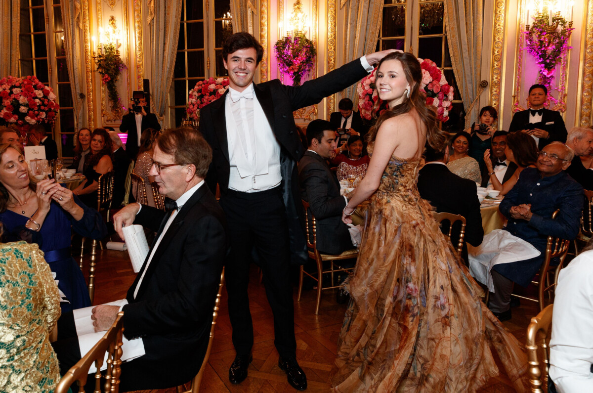 Photo : Exclusif - Lavinia L. Webster (en robe Franck Sorbier) et son ...