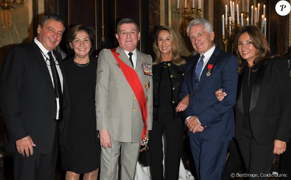 Le général Benoît Puga, sa femme Isabelle, Nicole Coullier et son mari ...