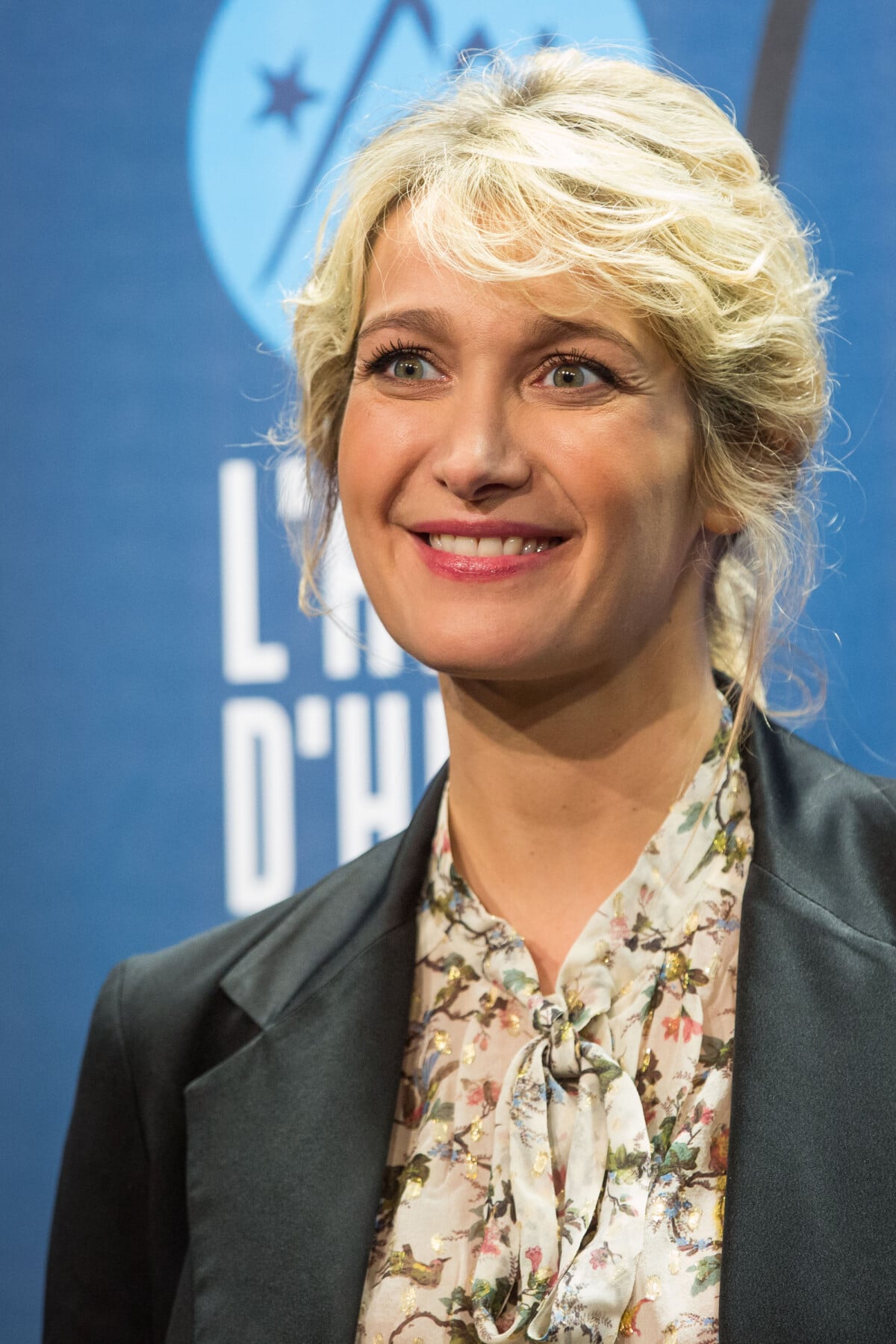 Photo : Caroline Anglade (enceinte) lors du photocall de la soirée d ...