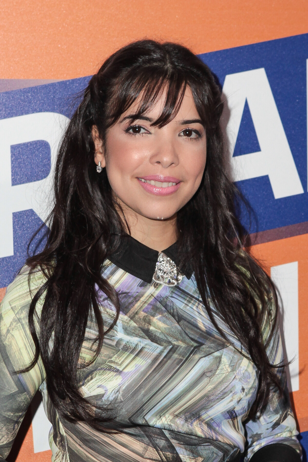 Photo : Indila à la soirée "Trace Urban Music Awards 2014" au Casino de ...