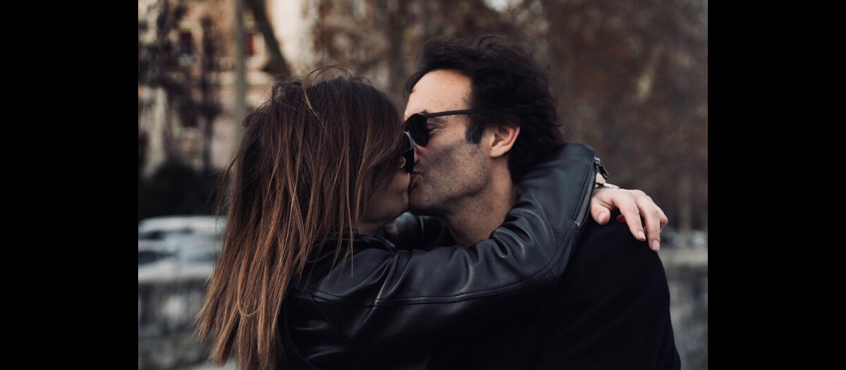 Photo : Anthony Delon et sa compagne Sveva Alviti sur Instagram, le 25 ...