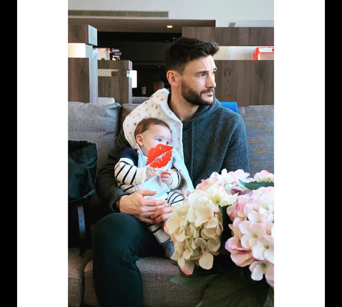 Photo : Hugo Lloris et son fils Léandro sur Instagram, le 6 février ...