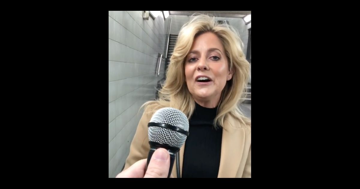 Charlotte Awbery chante Shallow dans une vidéo devenue virale. - Purepeople