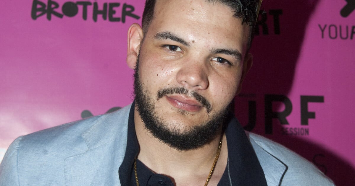 Sadek est sorti de prison : "Je suis dehors les amis" - Purepeople