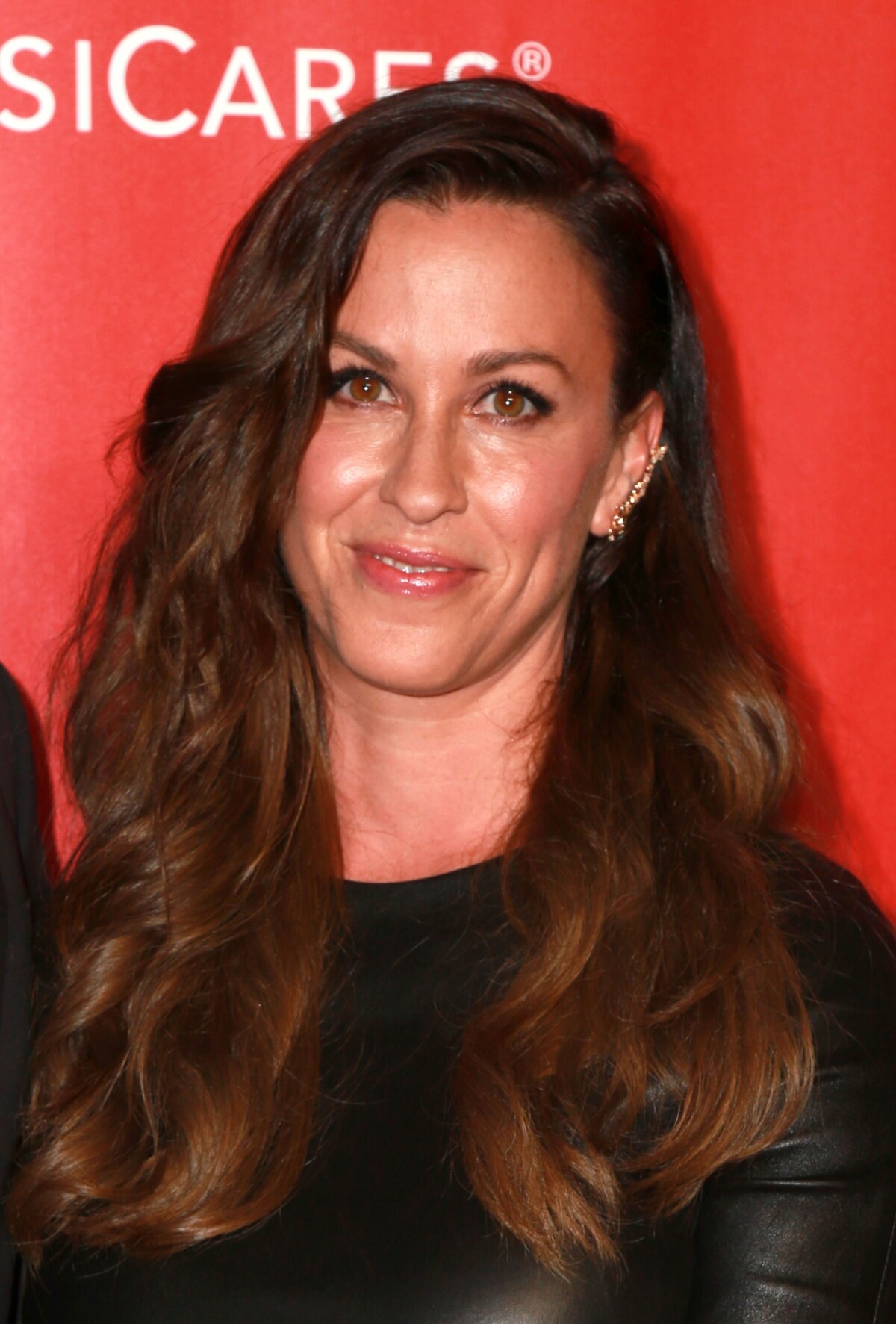 Photo : Alanis Morissette est enceinte de son troisième enfant - Alanis ...