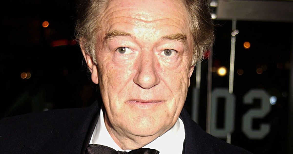 Sir Michael Gambon - Première du film Charlotte Gray à Londres. Le 20 ...