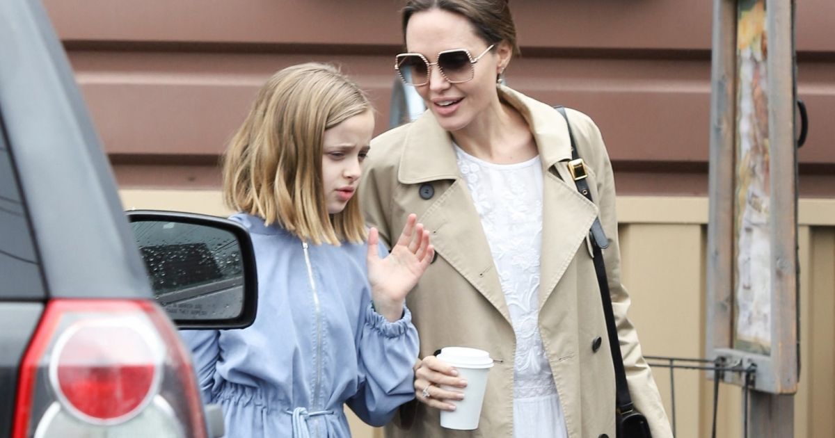 Angelina Jolie Et Sa Fille Vivienne Jolie Pitt Vont Faire Des Courses à