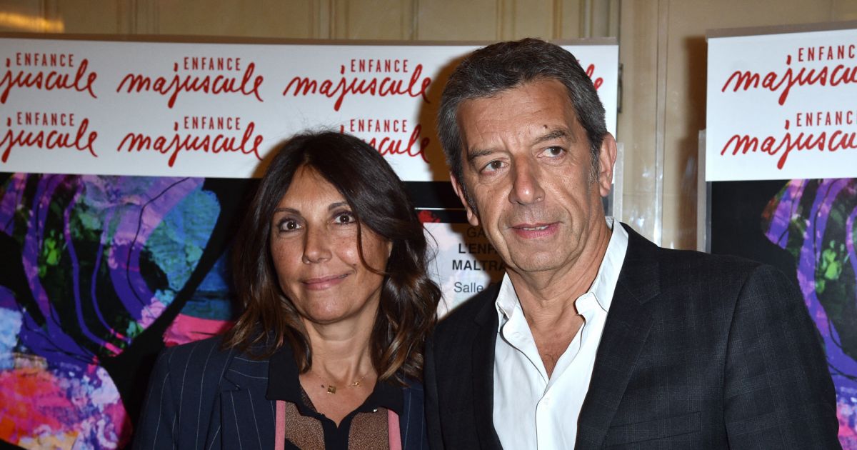 Michel Cymes et sa femme Nathalie - Gala d'Enfance Majuscule donné au ... Michel Cymes et sa femme Nathalie - Gala d'Enfance Majuscule donné au ...