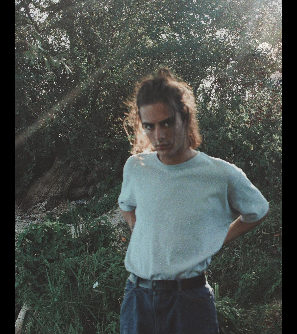 Photo : Nicolas Anselmo d'"ici tout commence" sur Instagram, le 14 ...