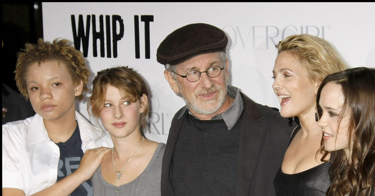Steven Spielberg, sa fille Mikaela, Drew Barrymore et Ellen Page - Première du film Whip it au ...