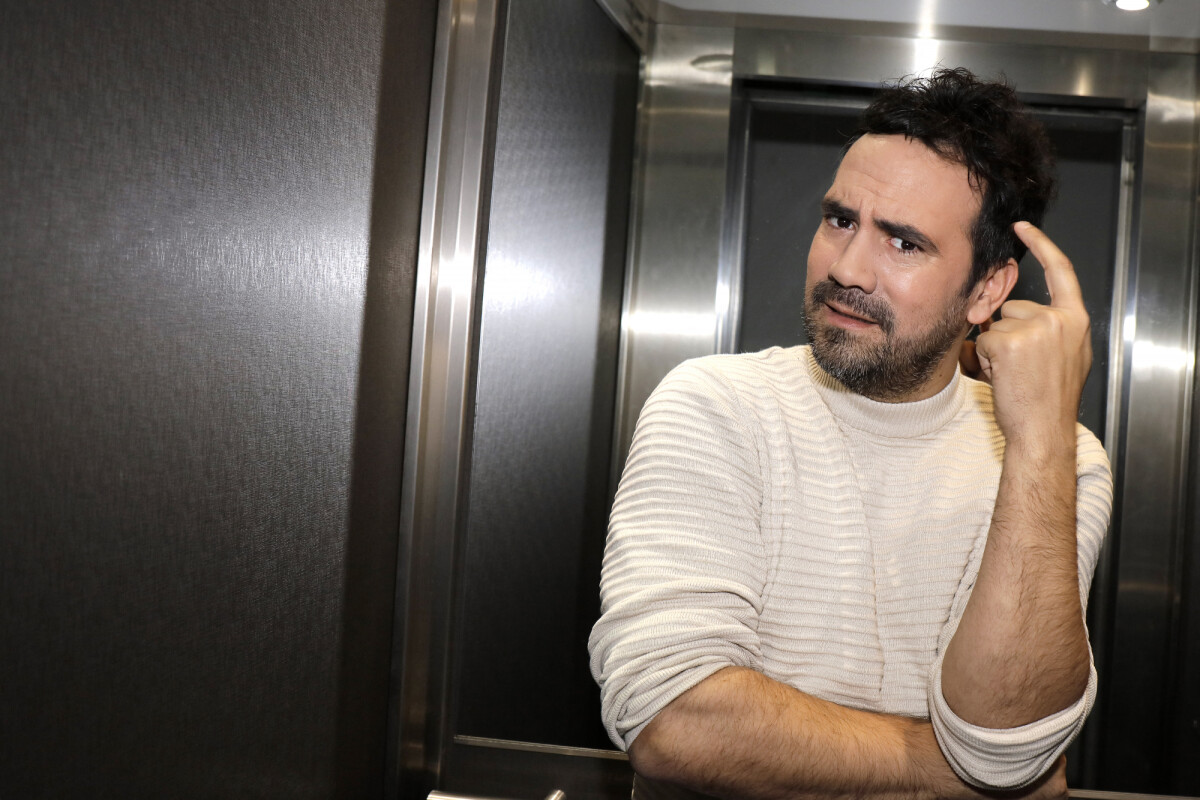 Photo : Exclusif - Alex Goude pose à Paris le 11 décembre 2019 ...