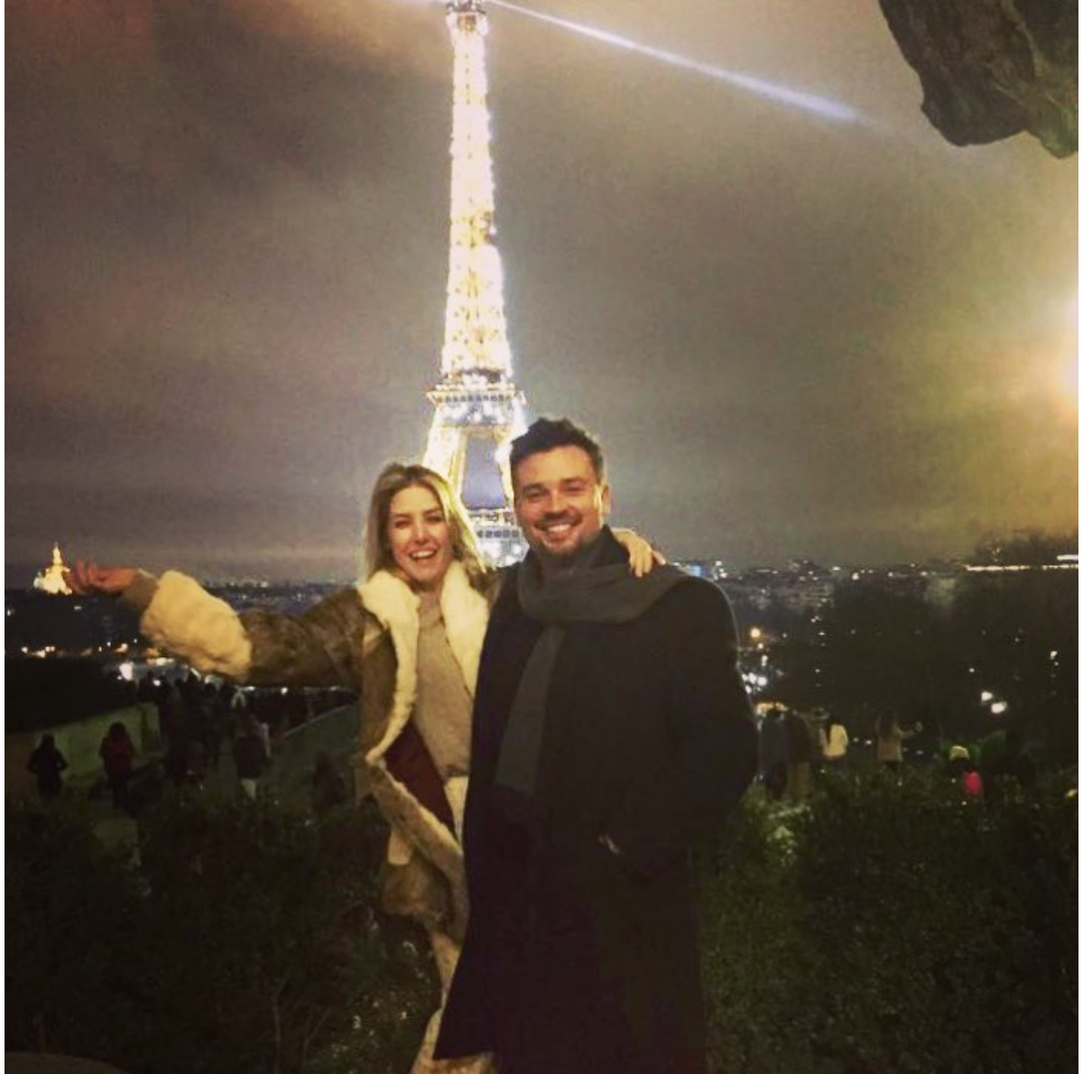 Photo : Tom Welling et son épouse Jessica Rose Welling à Paris en ...